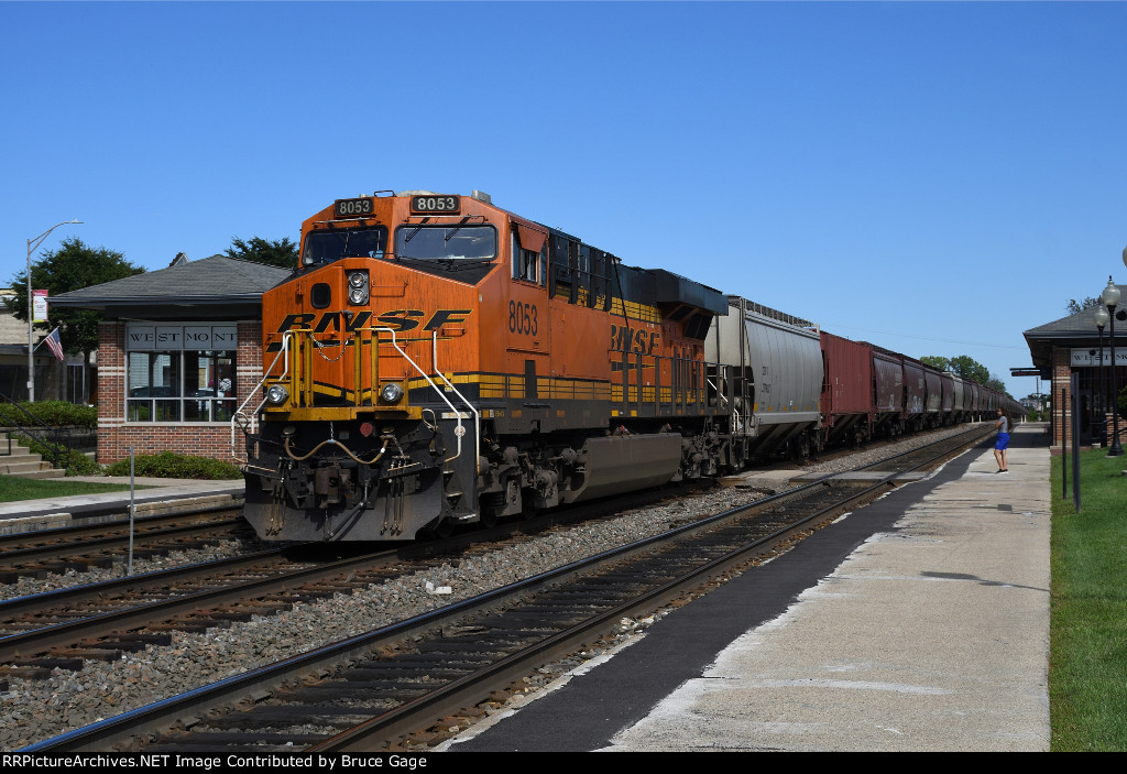 BNSF 8053